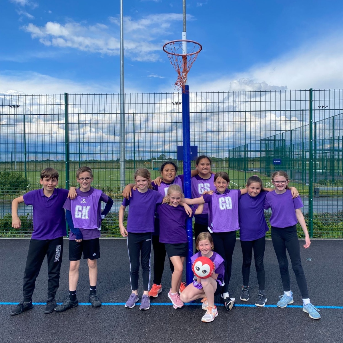 New Road Primary & Nursery School - Netball county finals